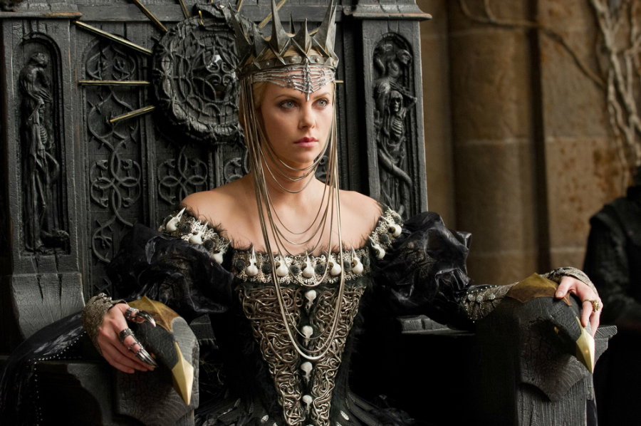 Villainous Halloween Costumes That Aren't Harley Quinn