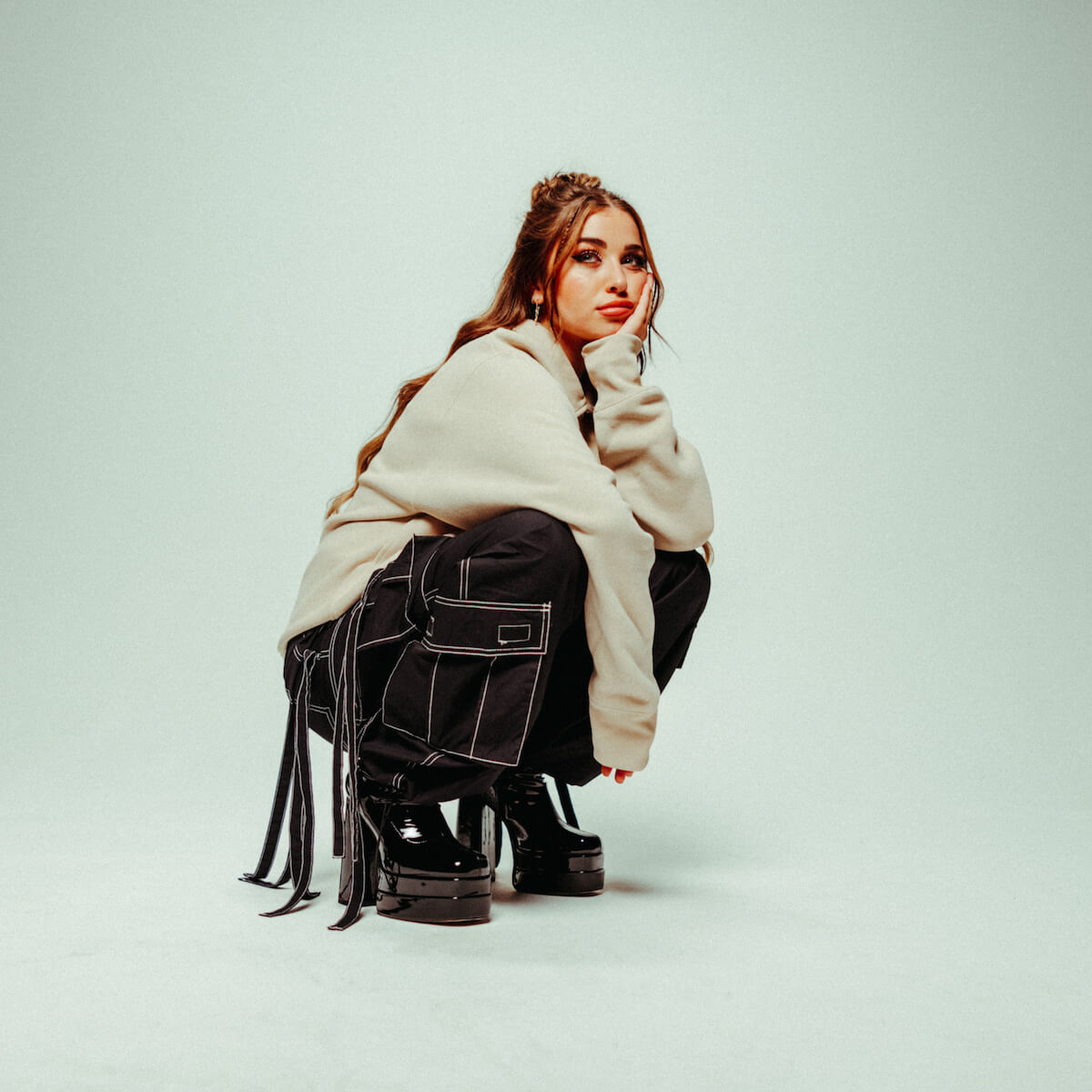 Rachel Grae Shares the True Meaning of Song 'How Dare You'